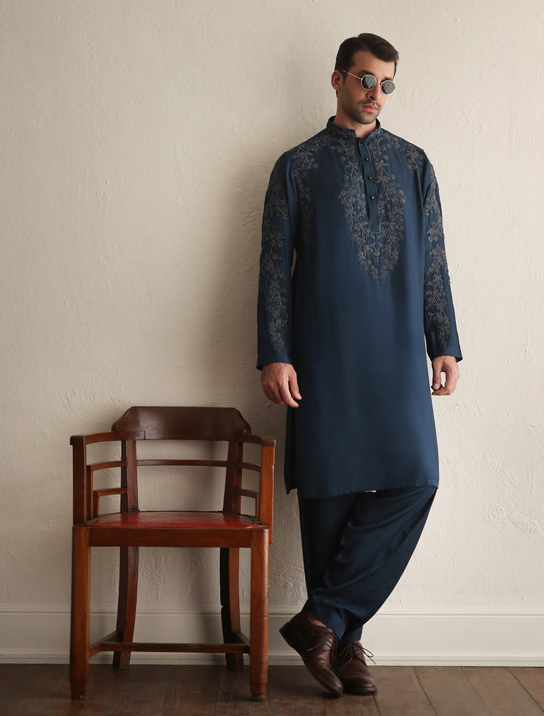Dark blue embroidered kurta with heavy embellishment – Ismail Farid