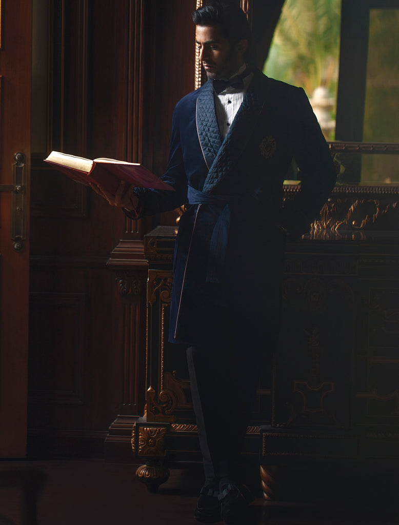 VELVET SMOKING GOWN – Ismail Farid