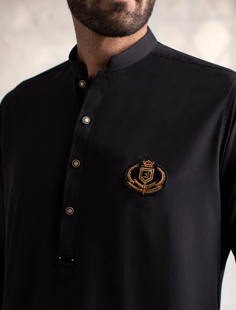 BLACK LOGO EMBELLISHED KURTA PAJAMA – Ismail Farid Pakistan